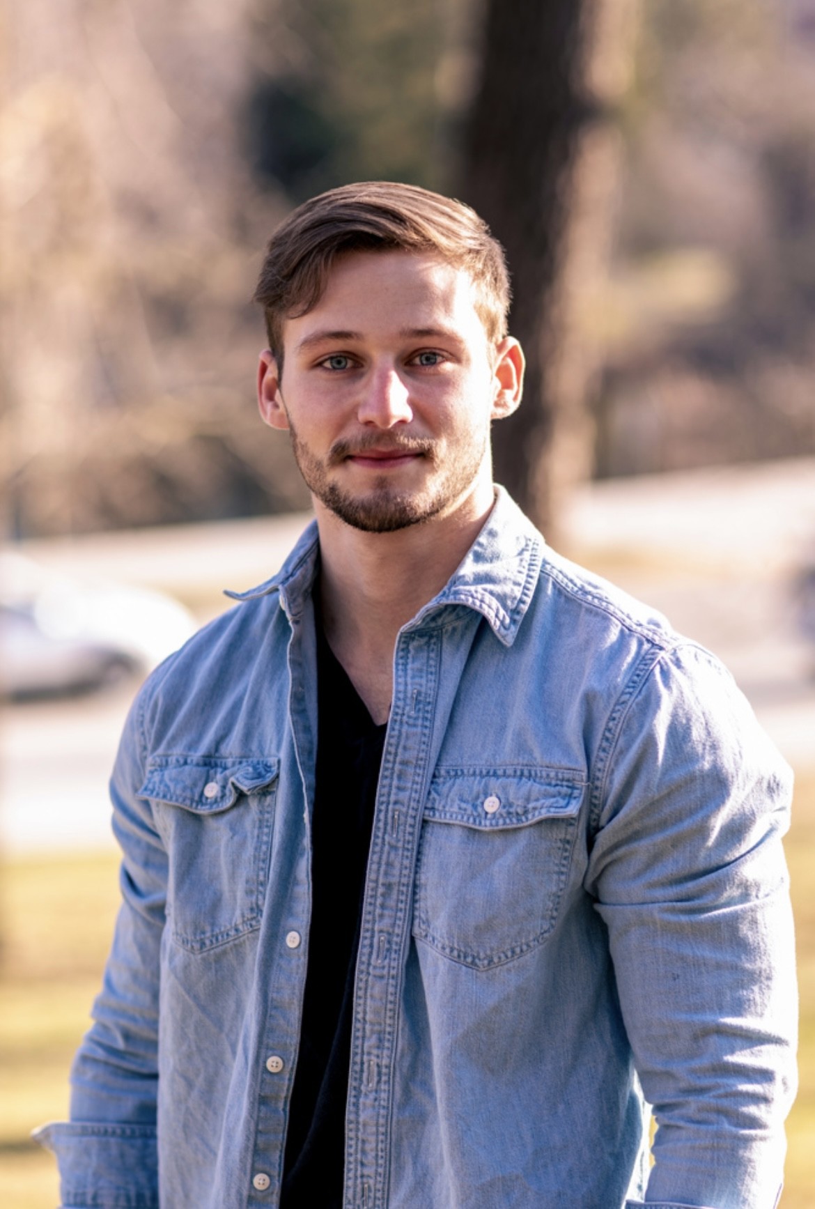 Singer Gunner Hawthorne - Orlando Sings